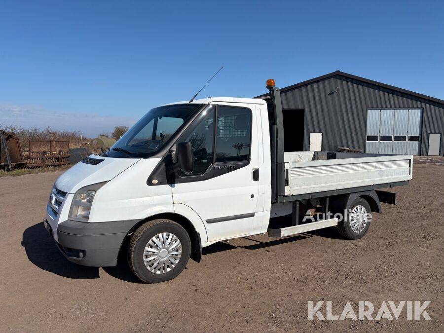 Prodaje se Ford Transit kamion s ravnom platformom < 3.5t na aukciji