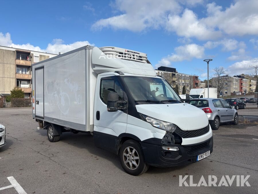 Prodaje se IVECO Daily 35-150 kamion s ravnom platformom < 3.5t na aukciji
