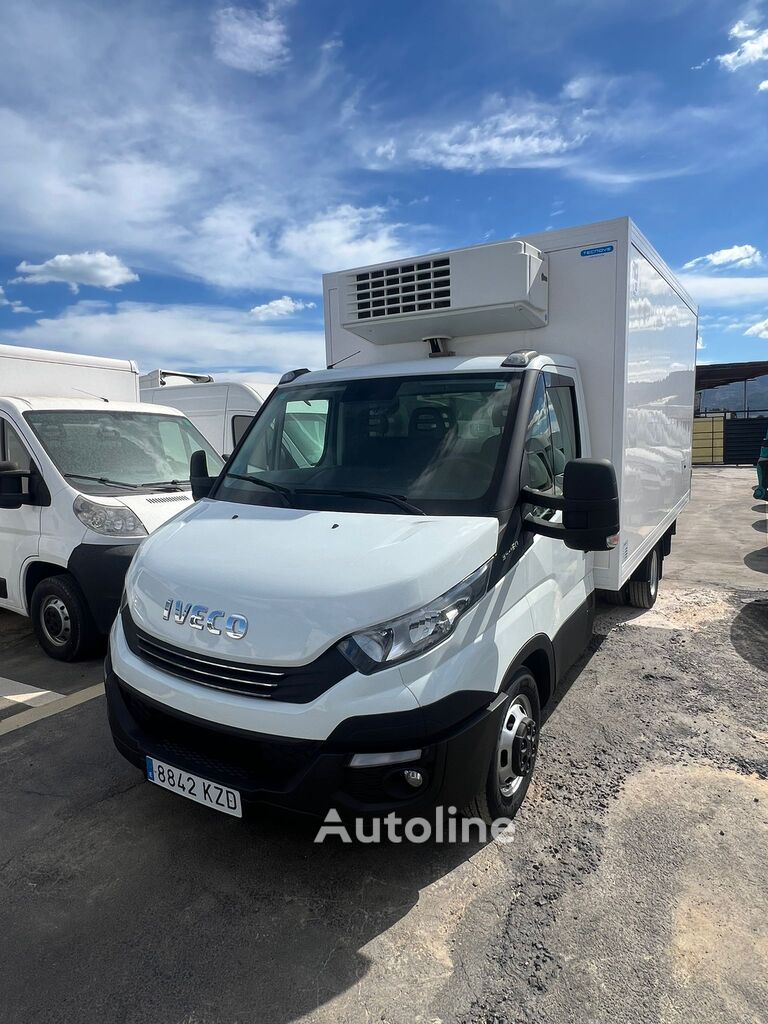 IVECO Daily 35C15 AUTOMATIC 150CV kamion hladnjača < 3.5t
