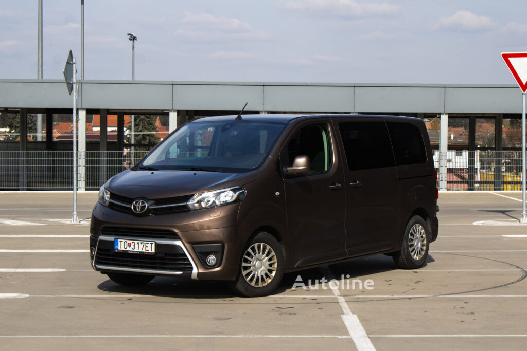 Toyota Proace Verso Family 2.0 D-4D 140 L2 A8, 106kW, A8 / FINANCOVANIE minibus furgon