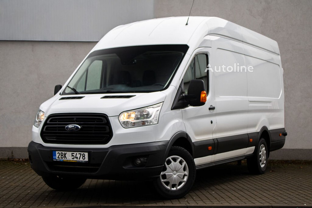 Ford Transit minibus furgon