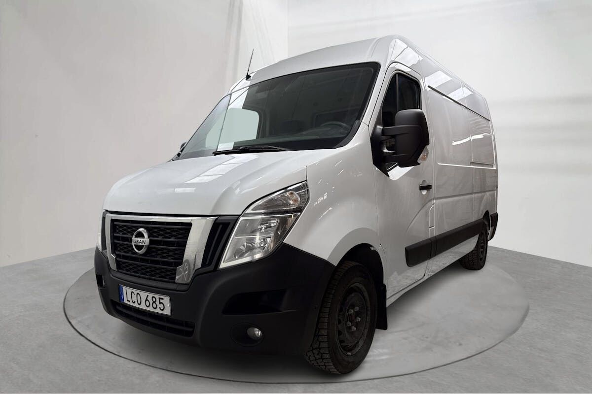 Prodaje se Nissan NV400 minibus furgon na aukciji