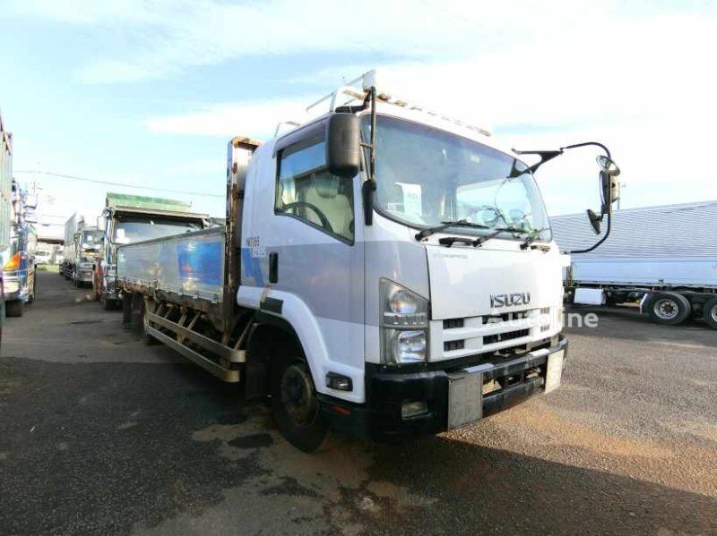 Isuzu FORWARD kamion s ravnom platformom