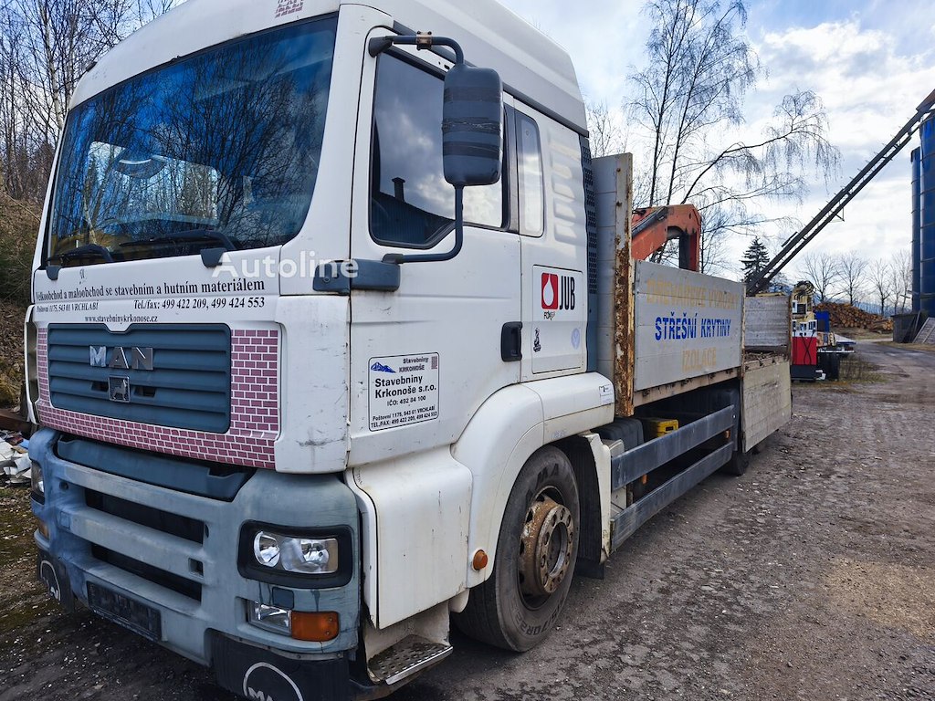 MAN TGA kamion s ravnom platformom