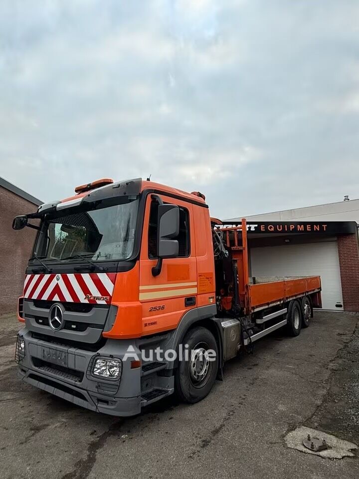 Mercedes-Benz Actros 2536 kamion s ravnom platformom