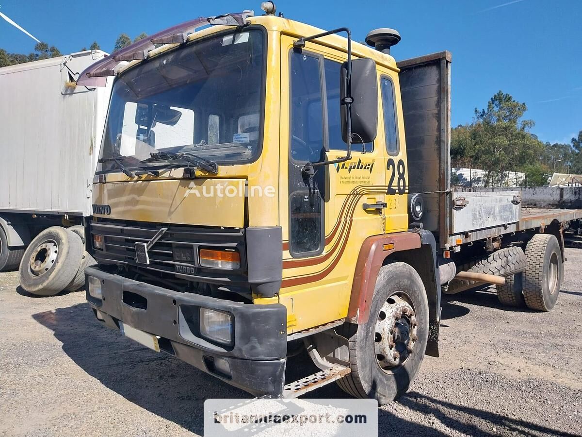 Volvo FL6 19 Turbo | On Springs | Manual Pump | 19 Ton kamion s ravnom platformom