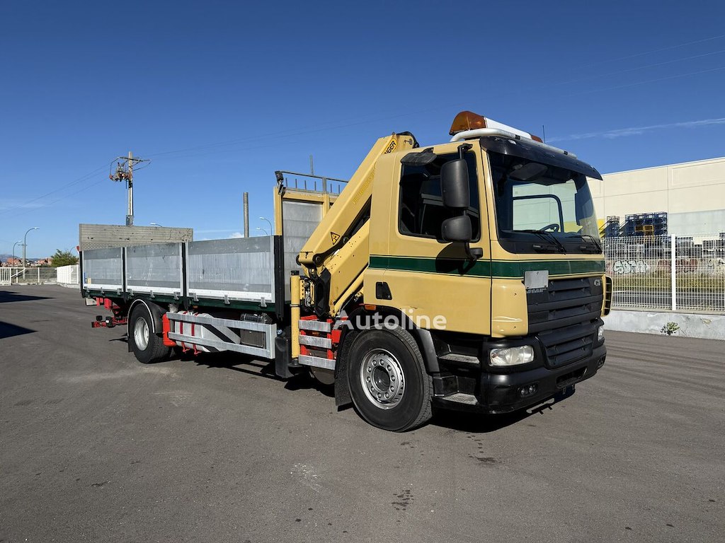 DAF CF 75 310 kamion s ravnom platformom