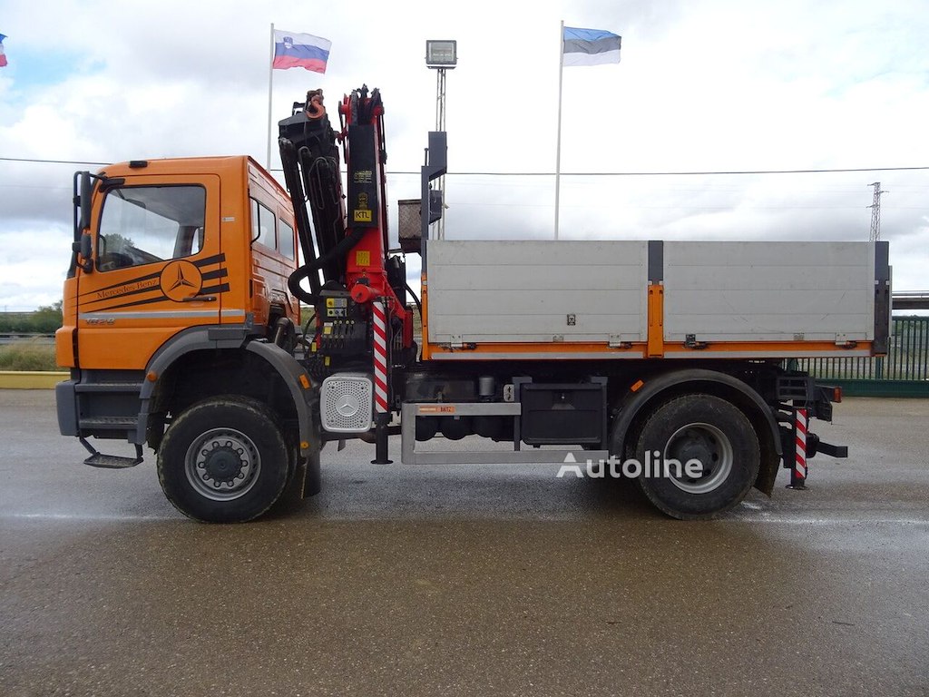 Mercedes-Benz Axor 18 28 kamion s ravnom platformom