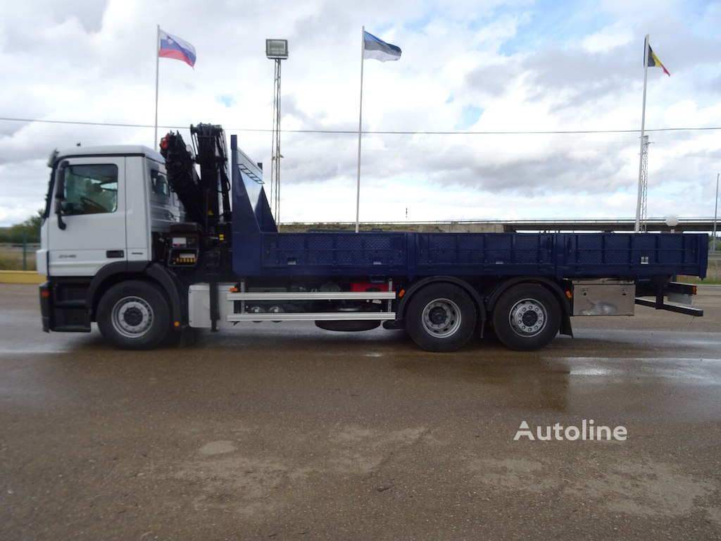 Mercedes-Benz ACTROS 25 46 kamion s ravnom platformom