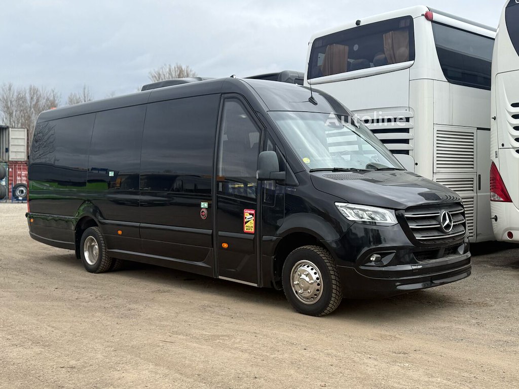 Mercedes-Benz Sprinter putnički minibus