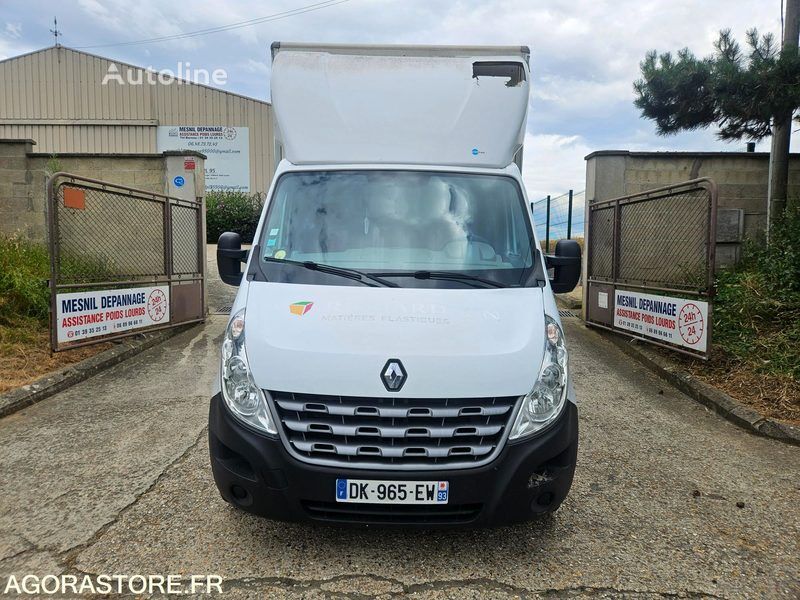 Prodaje se Renault master kamion furgon na aukciji