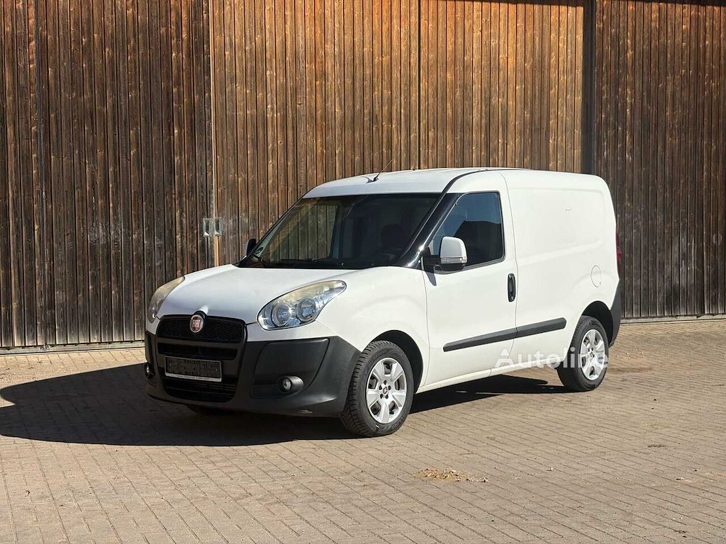 Prodaje se Fiat Doblo laki furgon na aukciji