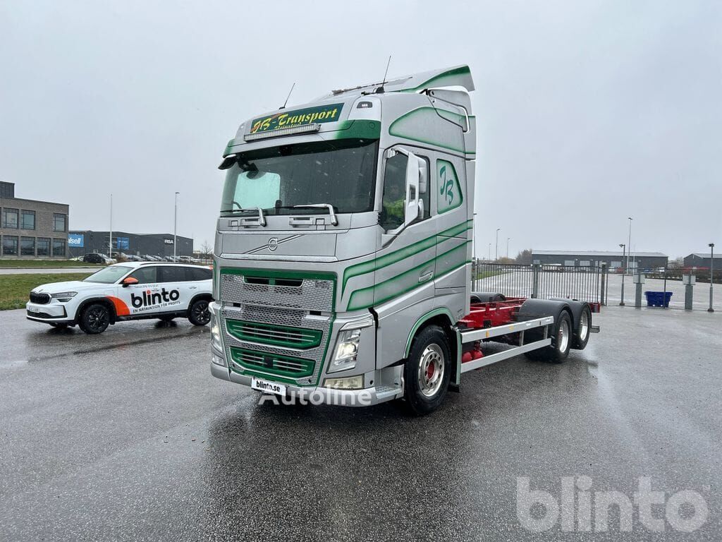Prodaje se Volvo FH 500 kamion šasija na aukciji