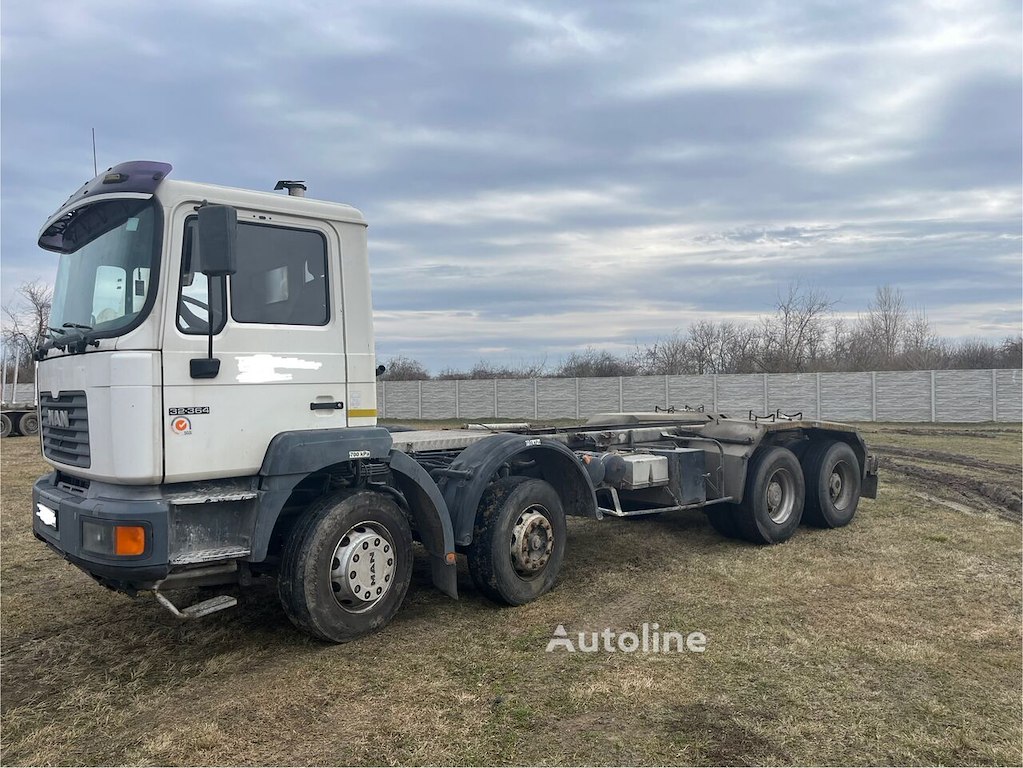 MAN F2000 32.364 transport to the port + 1800€ kamion šasija