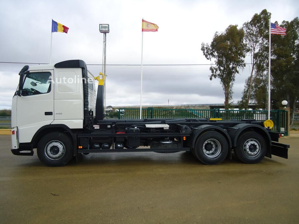 Volvo FL 240 kamion rol kiper