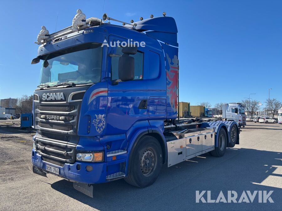Prodaje se Scania R500 V8 rol kiper sa kukom na aukciji