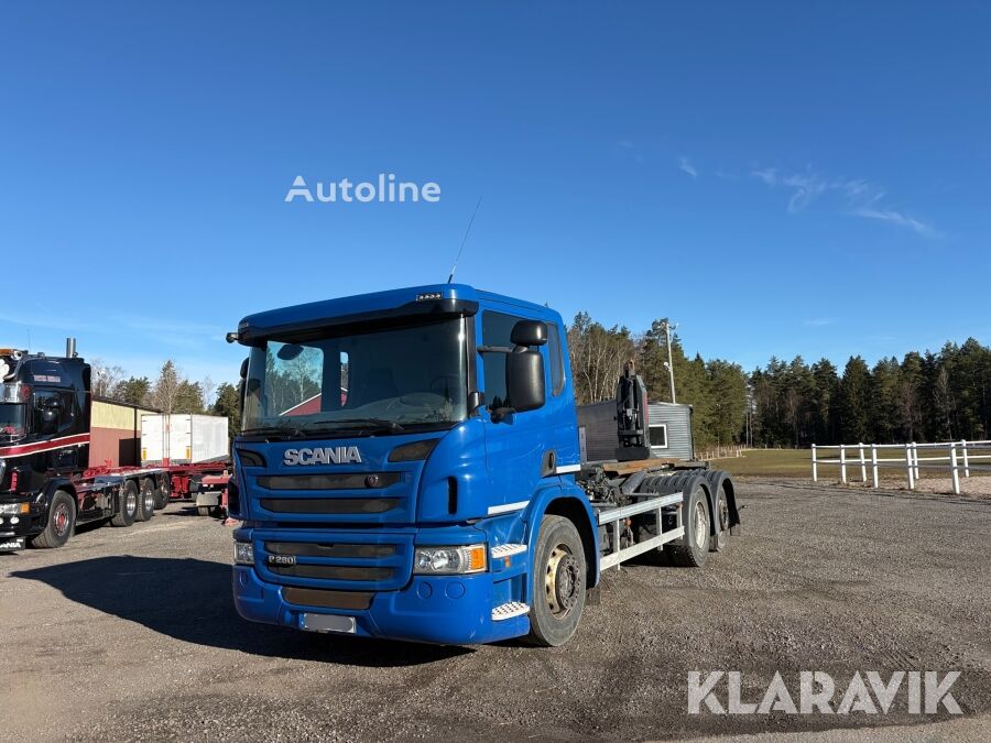 Prodaje se Scania P280 rol kiper sa kukom na aukciji