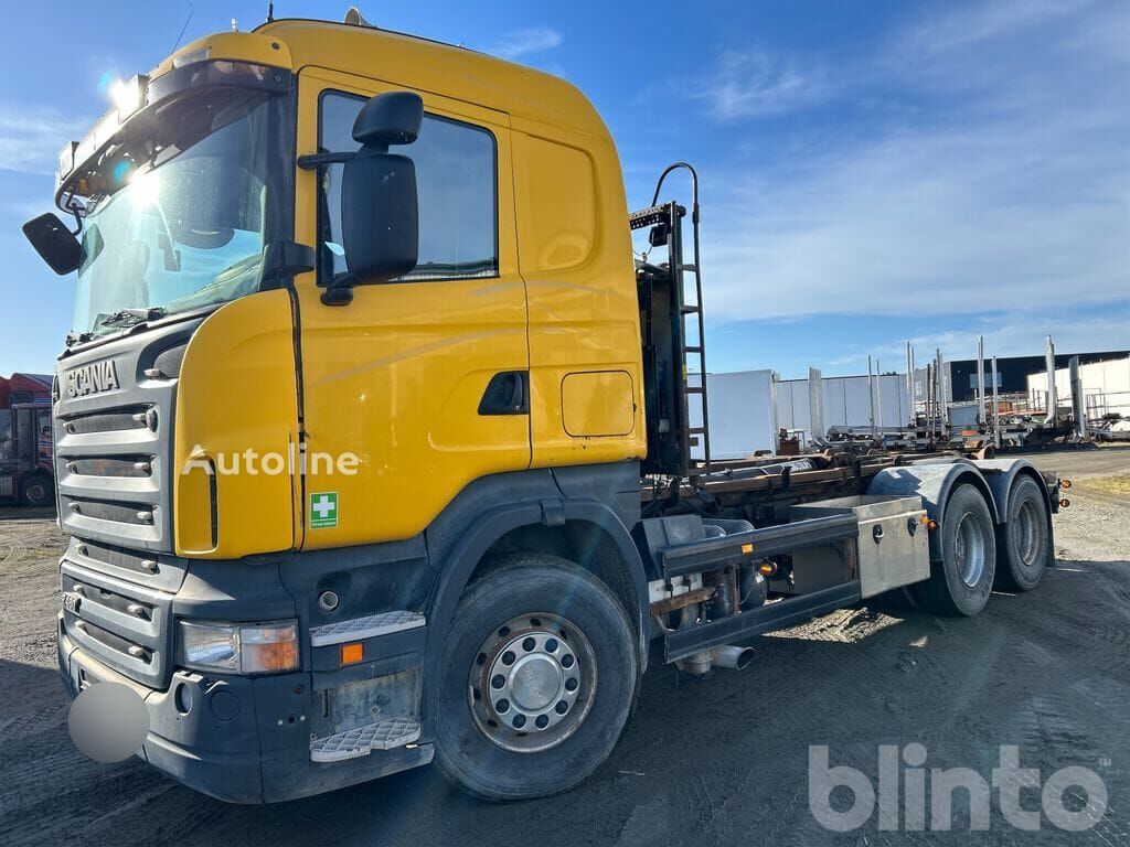 Prodaje se Scania R480LB HHZ rol kiper sa kukom na aukciji