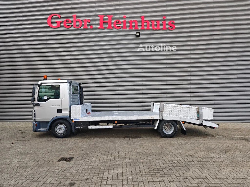 MAN TGL 12.250 4x2 Strasser autotransporter