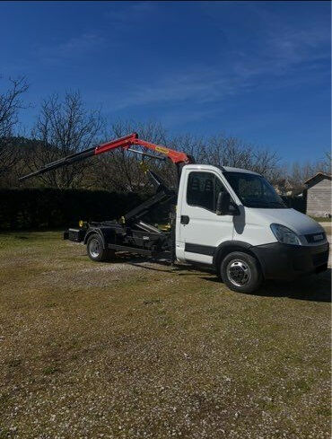 IVECO 35c15 / crane kamion autopodizač kontejnera