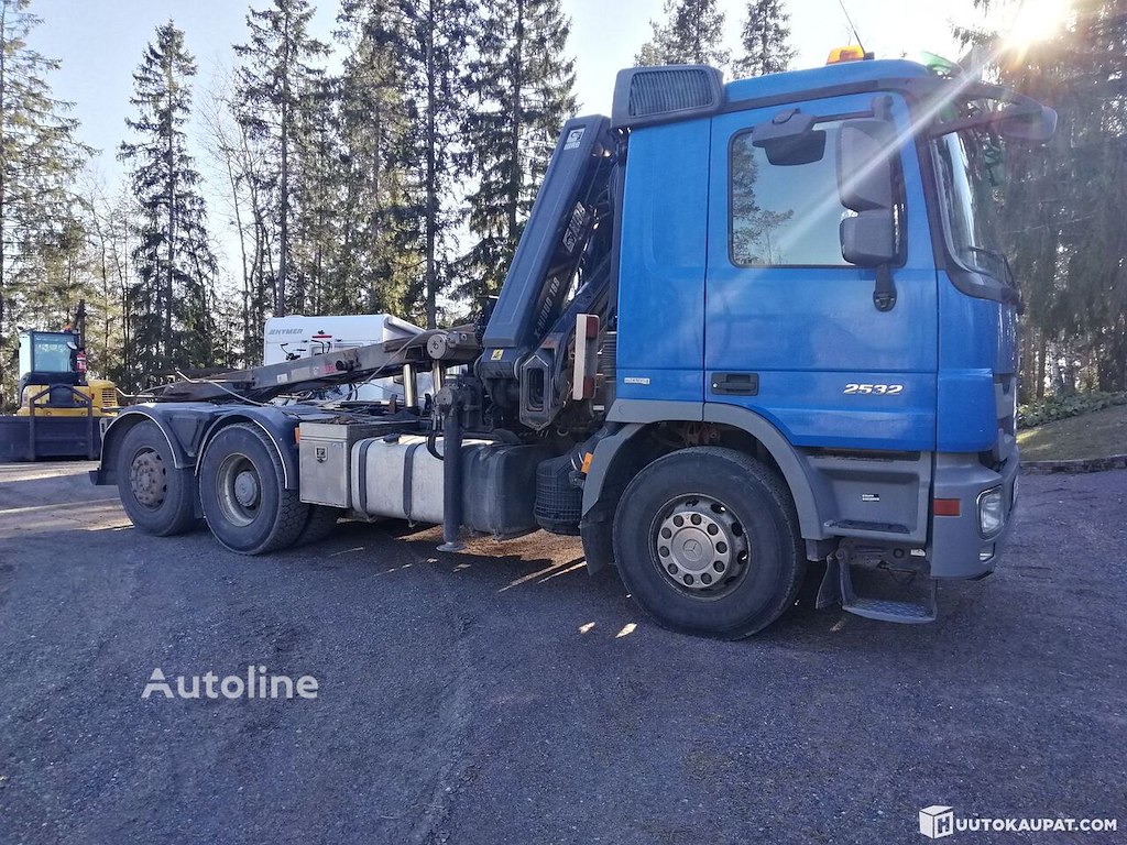 Prodaje se Mercedes-Benz Actros 2532 with crane, 2009, Lieto 11.9 L, Diesel, 470,000 km kamion sa kukom za podizanje tereta na aukciji