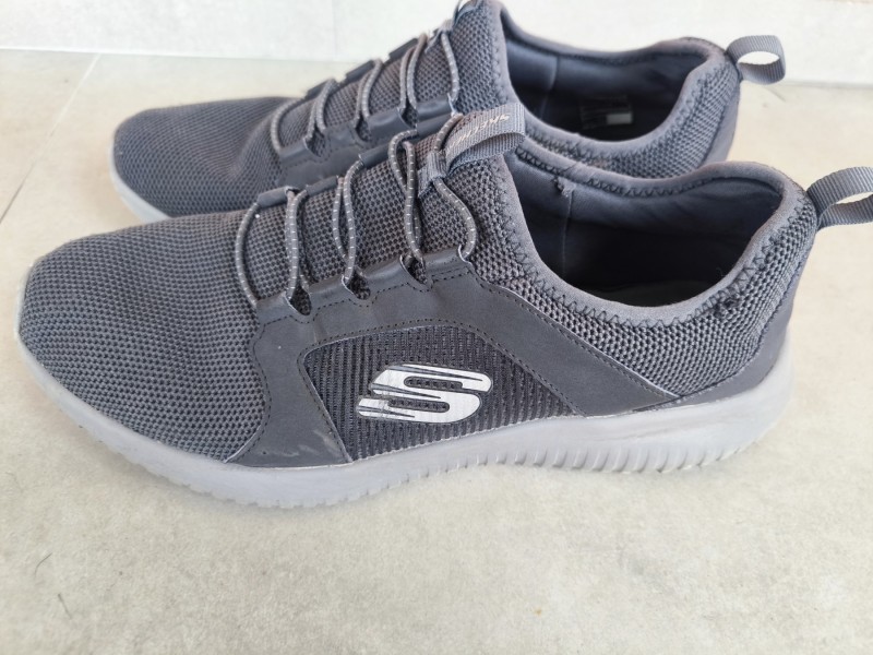 Skechers patike