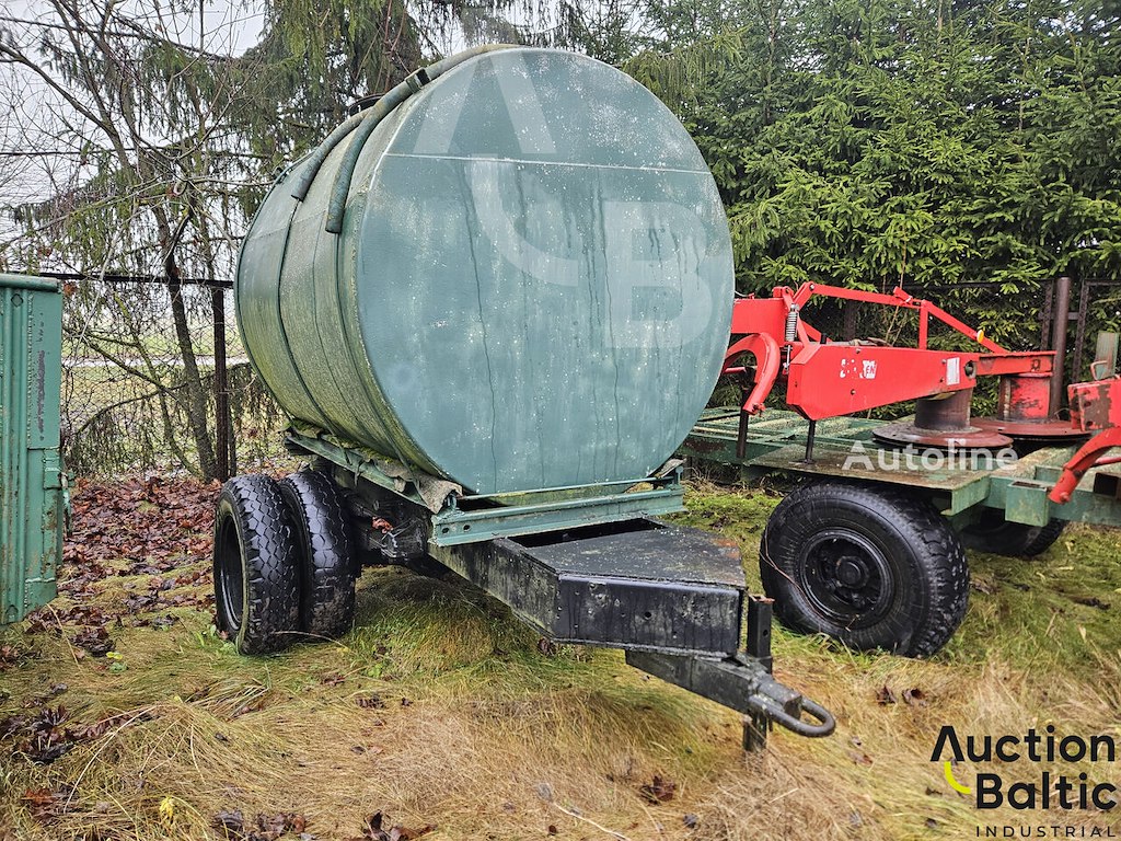 Prodaje se Water tanker prikolicu kiper na aukciji