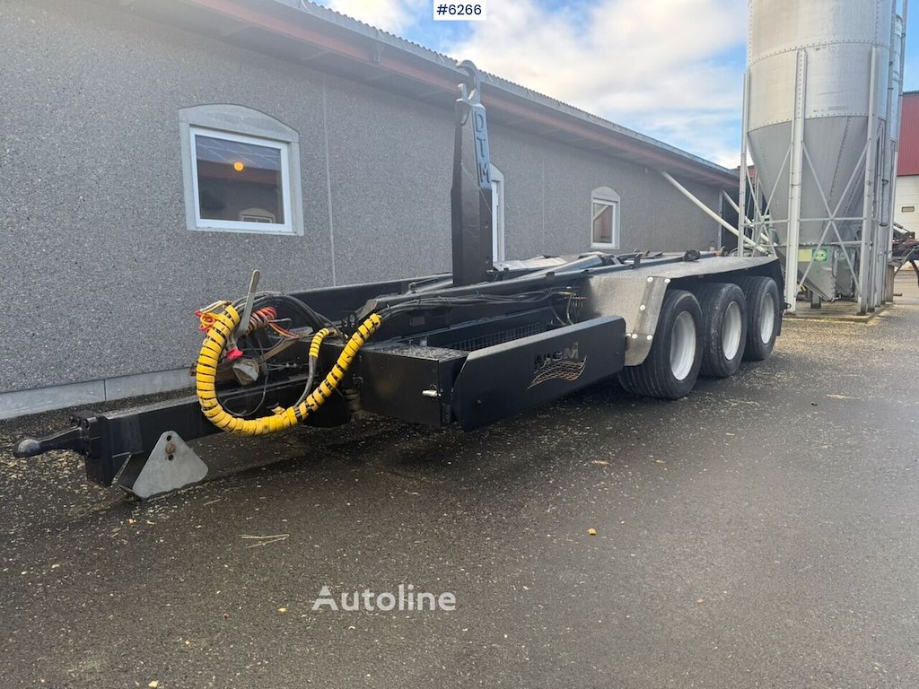MCM 3 akslet traktor-containerhenger m/ krok multi-lift prikolica
