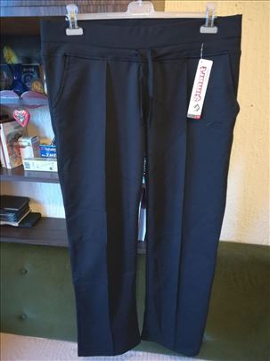 Odlicne zenske pantalone za punije dame Simart 3XL