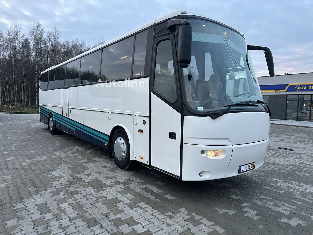 Bova Futura FHD 127-365 Euro-5 turistički autobus