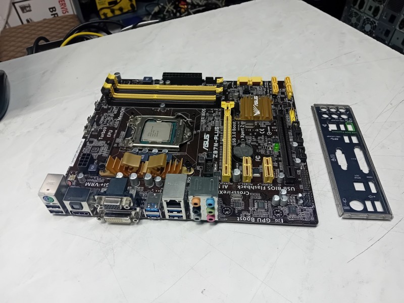 maticna ploca 1150 socet asus Z87M-Pro + i5 4590 isprav