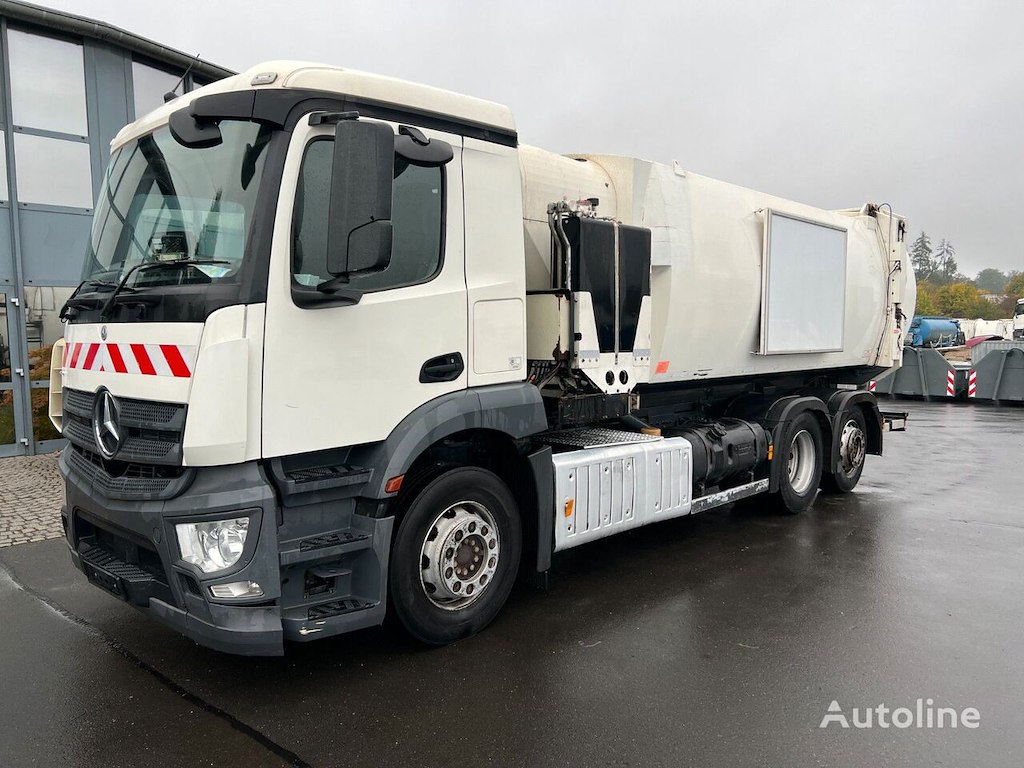 Mercedes-Benz Antos 2533 6x2 Seitenlader Zoeller S LF 22 kamion za smeće