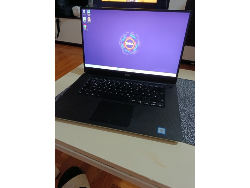 Dell Precision 5530 i9, 32GB DDR4, 1TB SSD