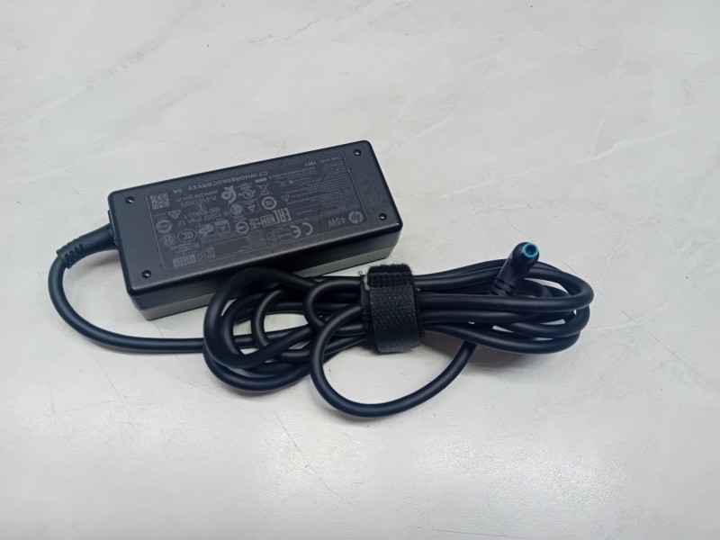 HP 19,5 2,31A plavi konektor sa iglicom, original