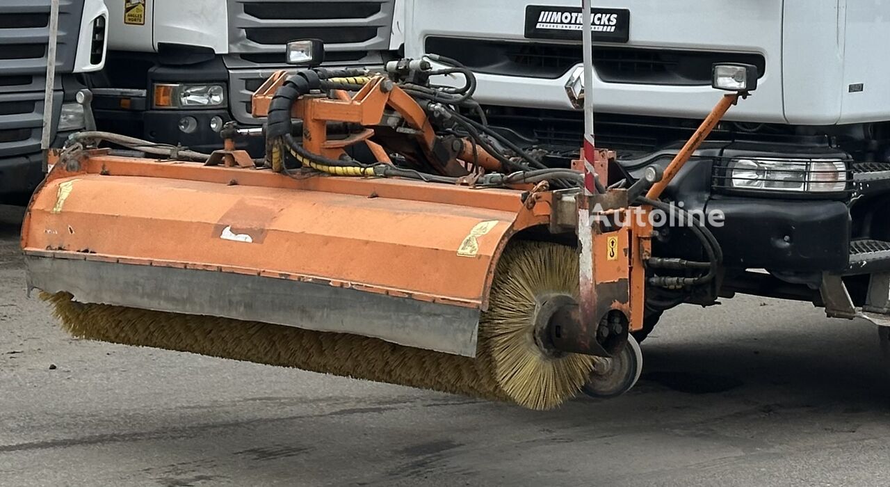 Renault Kerax vozilo za čišćenje ulica