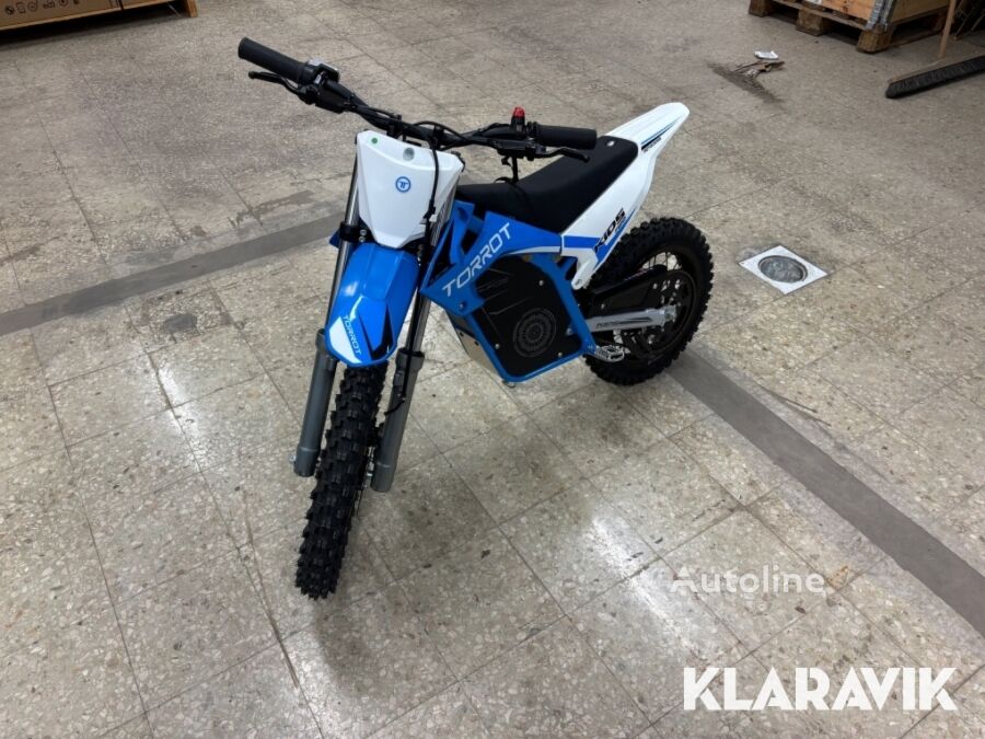 Prodaje se Mini Torrot MX2 motocikl na aukciji