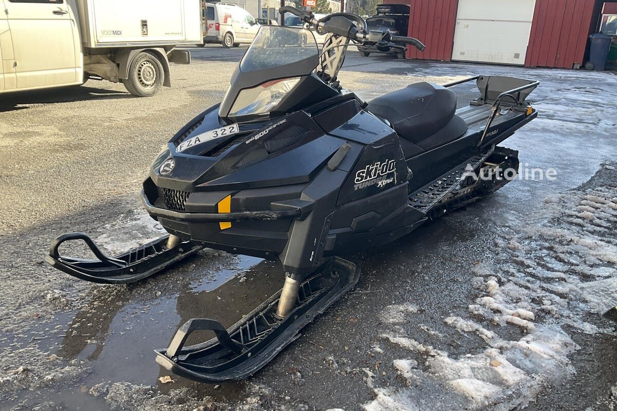 Prodaje se Ski-Doo TUNDRA Xtreme 600 HO E-TEC motorne sanke na aukciji