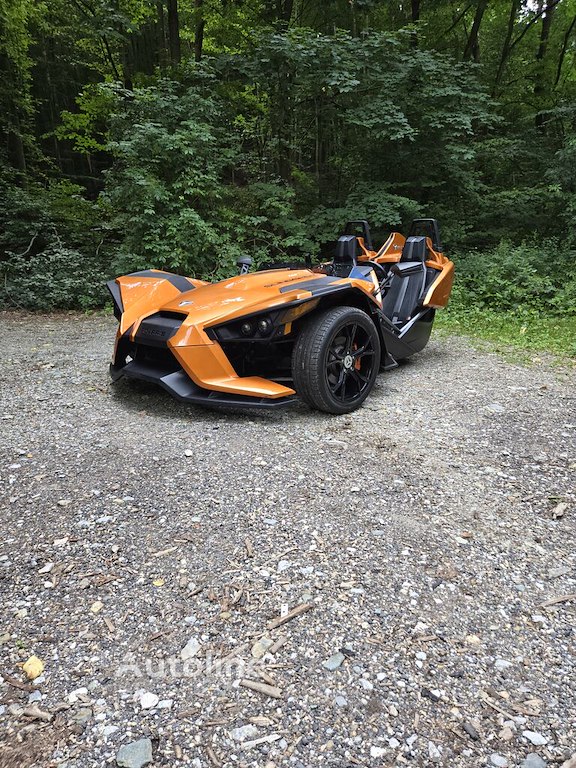 Polaris slingshot tricikl