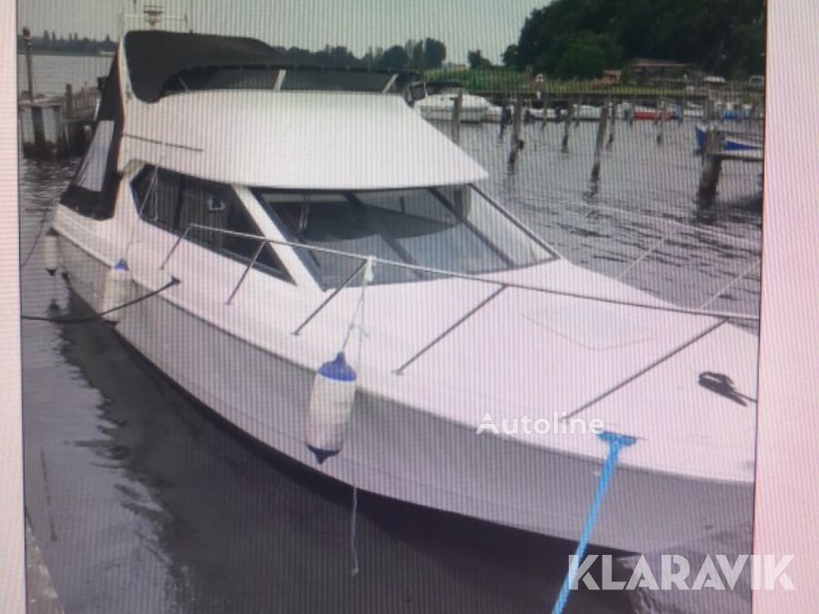 Prodaje se Bayliner 2858 čamac na aukciji
