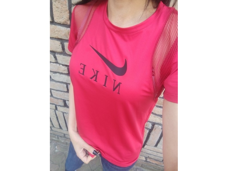 Nike fitness majica M vel