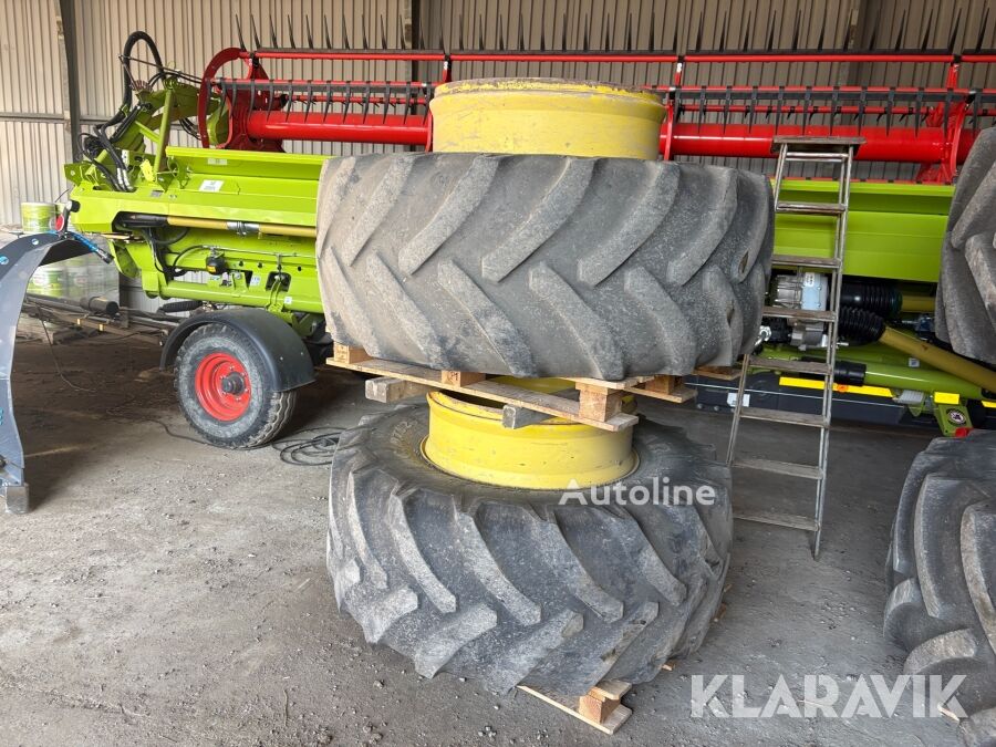 Prodaje se Goodyear Dubbelmontage Goodyear 600/70R30 2 st točak na aukciji