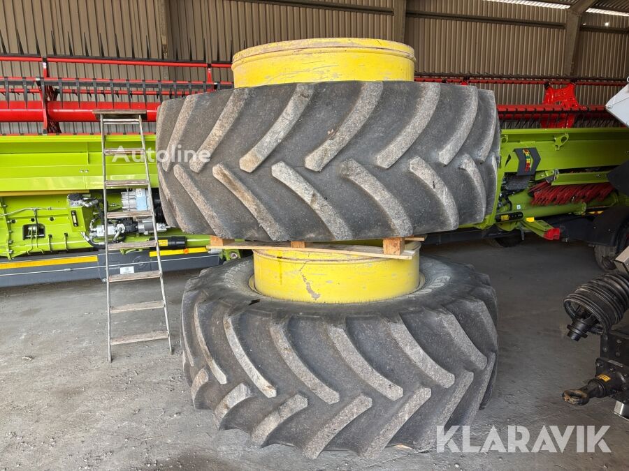 Prodaje se Goodyear Dubbelmontage Goodyear 710/70R42 2 st točak na aukciji