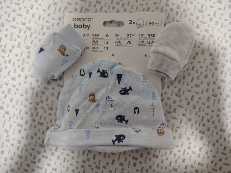 Baby set - rukavice, kapice i tetra pelene X2 - NOVO