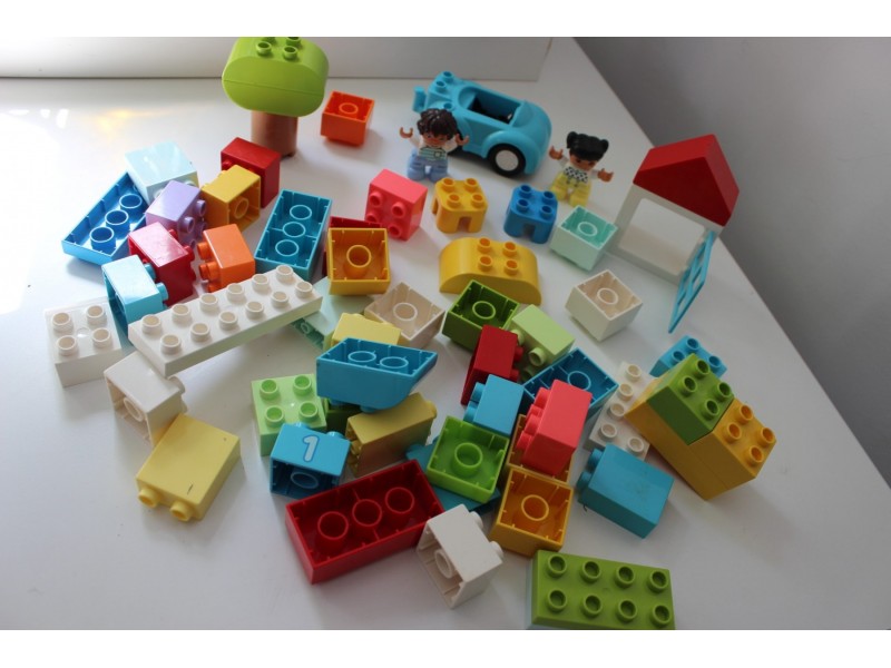 LEGO DUPLO kocki ljudi drvo autic set nepotpun
