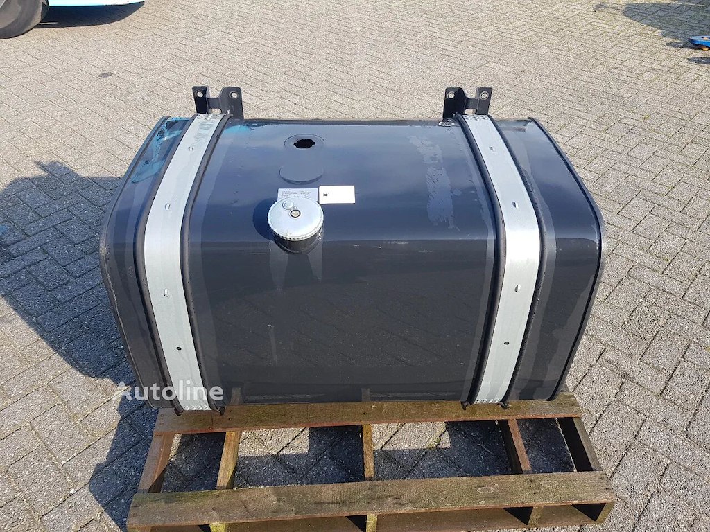 MAN Brandstoftank 400 Liter incl steunen Diverse 81.12201-6894 rezervoar za gorivo za kamiona