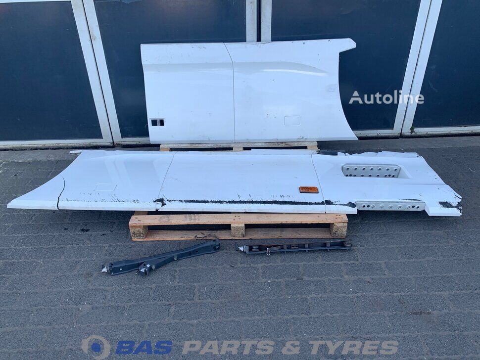 Scania R-Serie NextGen Sideskirt Set 2623617 za Scania R-Serie NextGen kamiona
