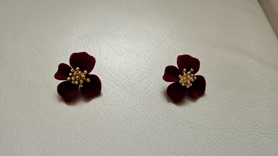 RezEun-Seo velvet flower stud minđuše, novo