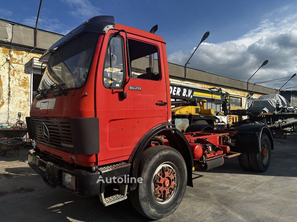 Mercedes-Benz 1628 tegljač