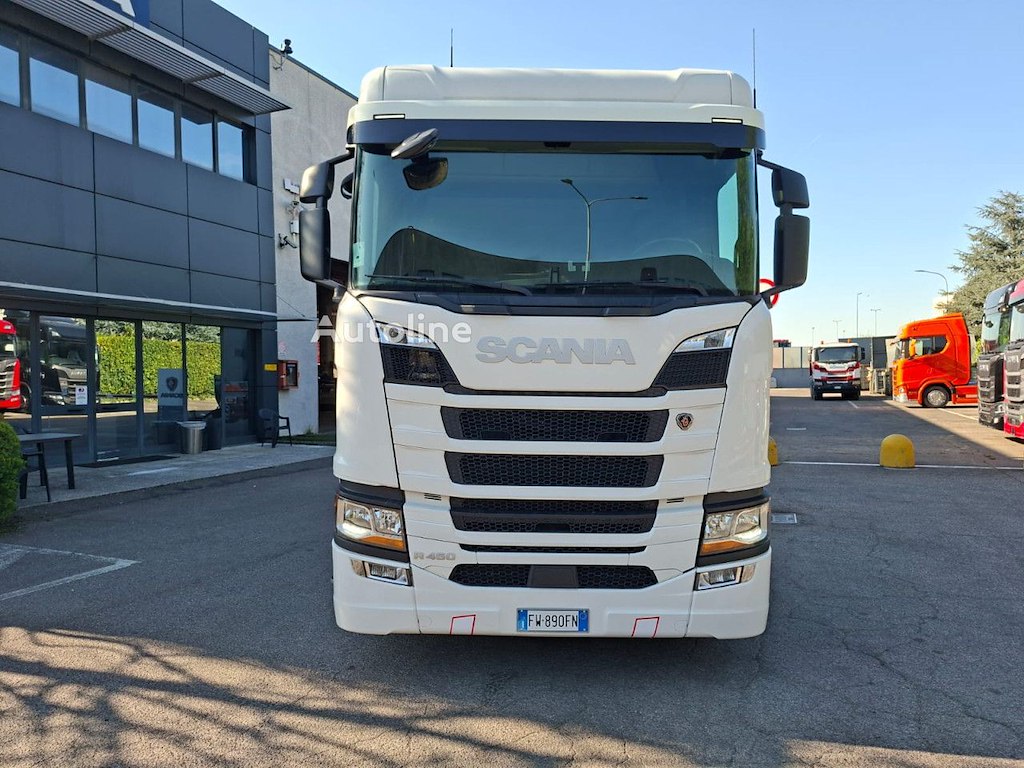 Scania R 450 A4x2NB tegljač