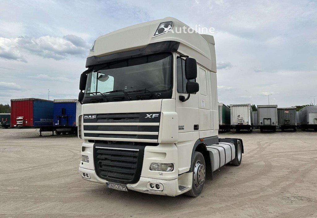 DAF 105.460 mega tegljač